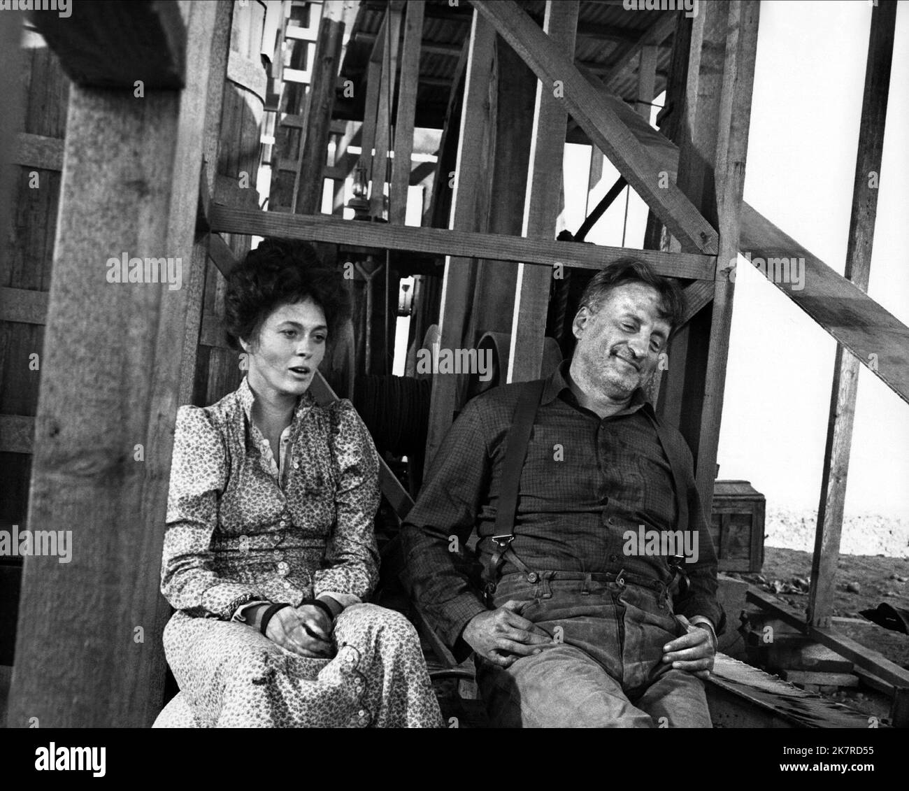 Faye Dunaway & George C. Scott Film Oklahoma Crude (1973) Characters ...