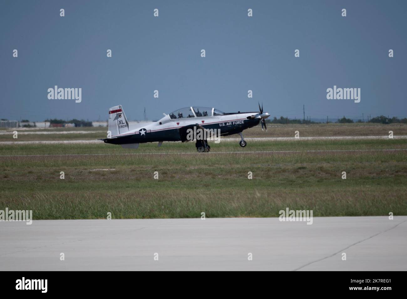 A T-6A Texan II takes off from the flight line at Laughlin Air Force ...