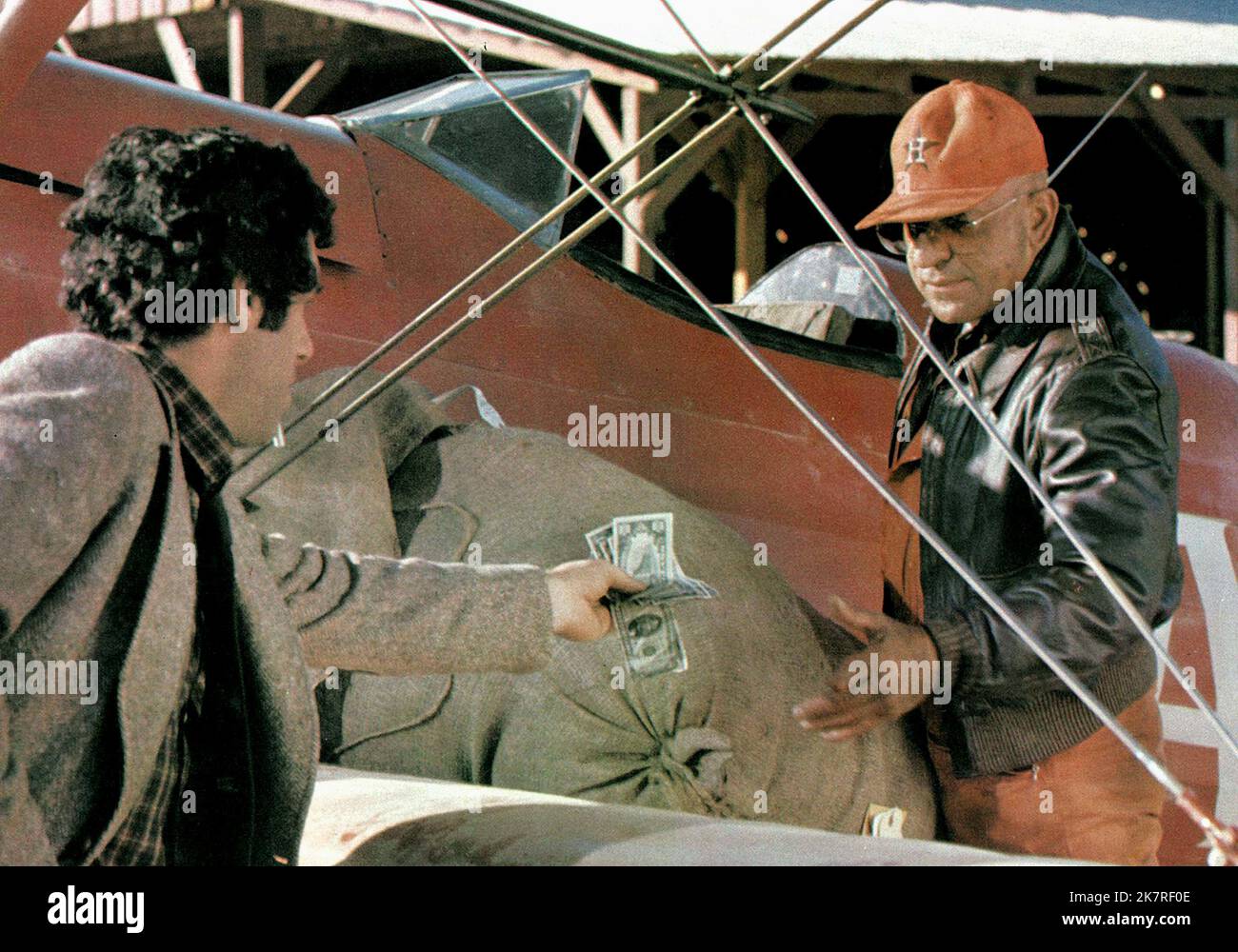 Elliott Gould & Telly Savalas Film: Capricorn One (USA/UK 1977 ...