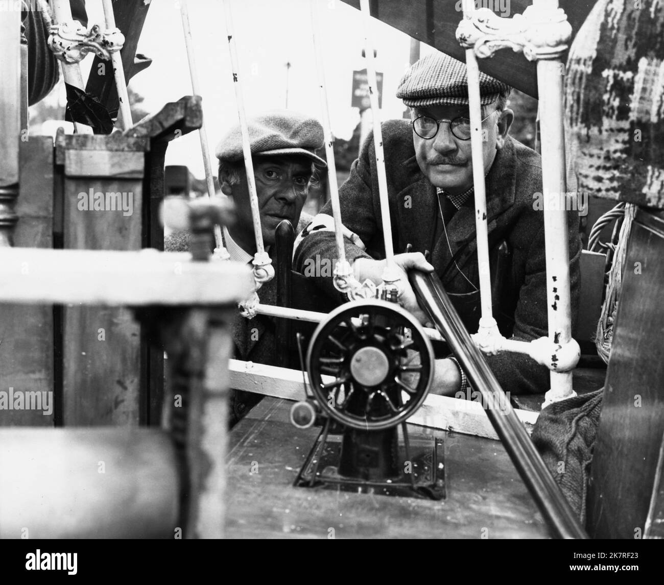 John Le Mesurier & Arthur Lowe Film: Dad'S Army; Dad'S Army: The Movie ...