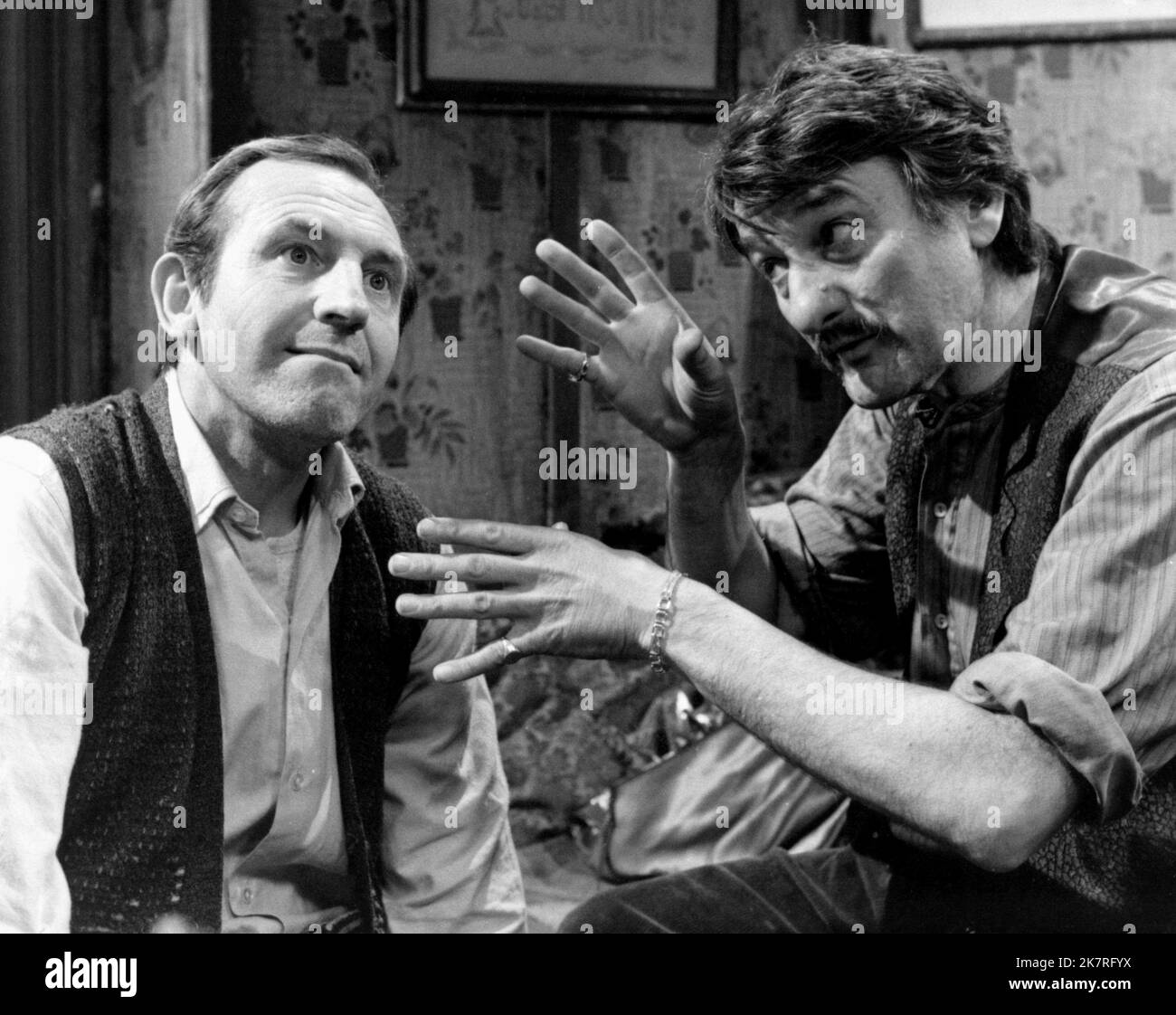 Leonard Rossiter & Peter Jeffrey Television: Rising Damp (1974 ...