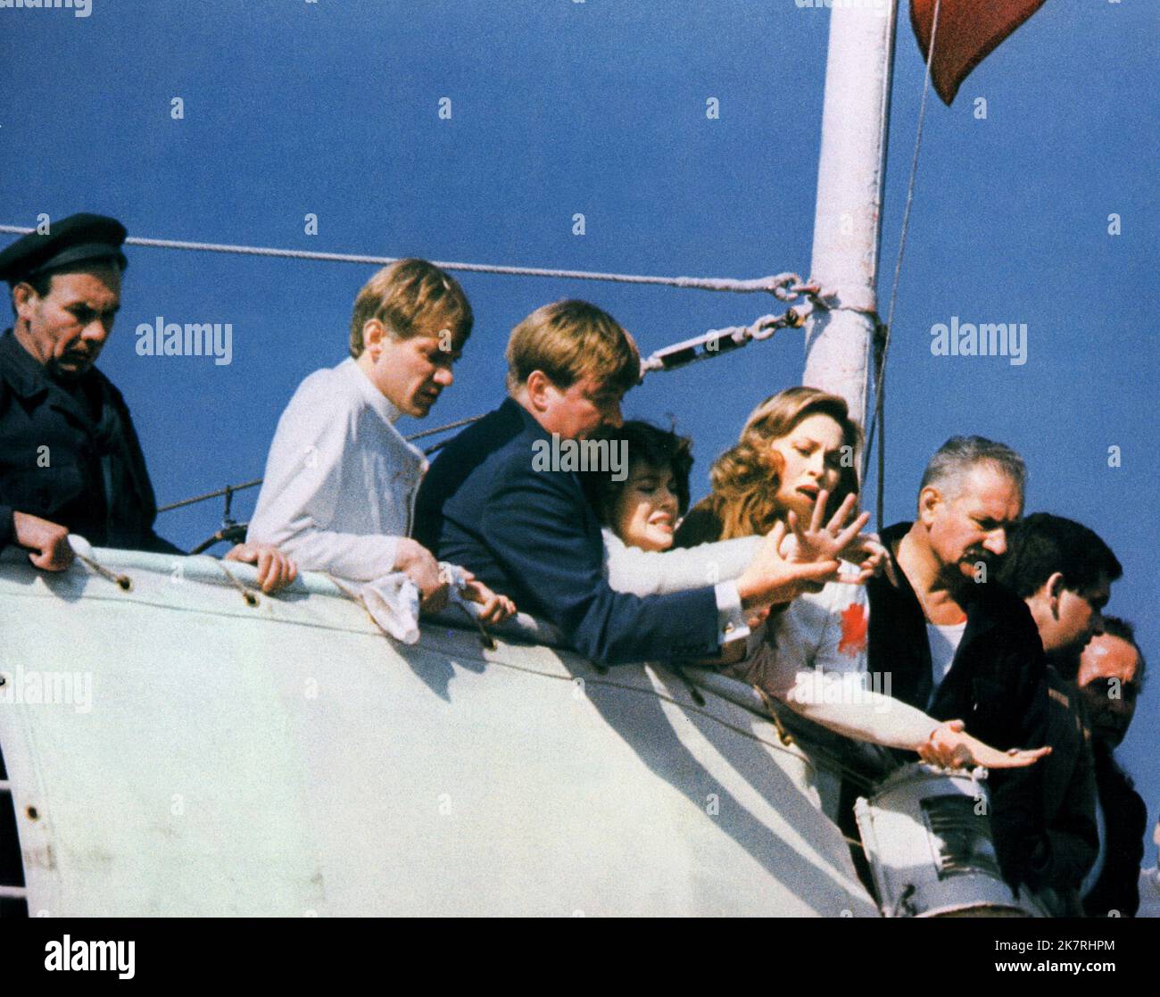 Malcolm Mcdowell & Faye Dunaway Film: Voyage Of The Damned (USA/UK 1976 ...