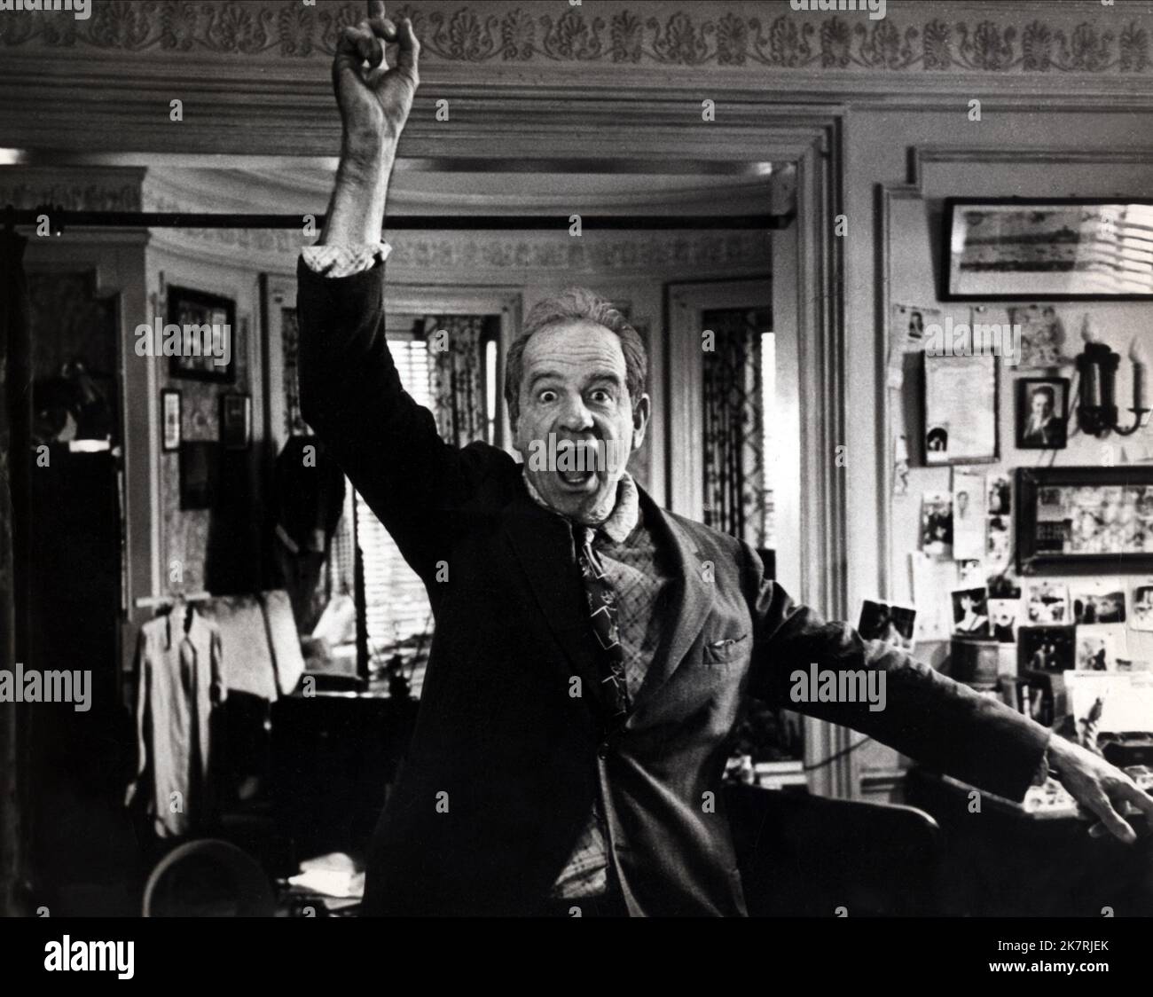 Walter Matthau Film: The Sunshine Boys (USA 1975) Characters: WILLY ...