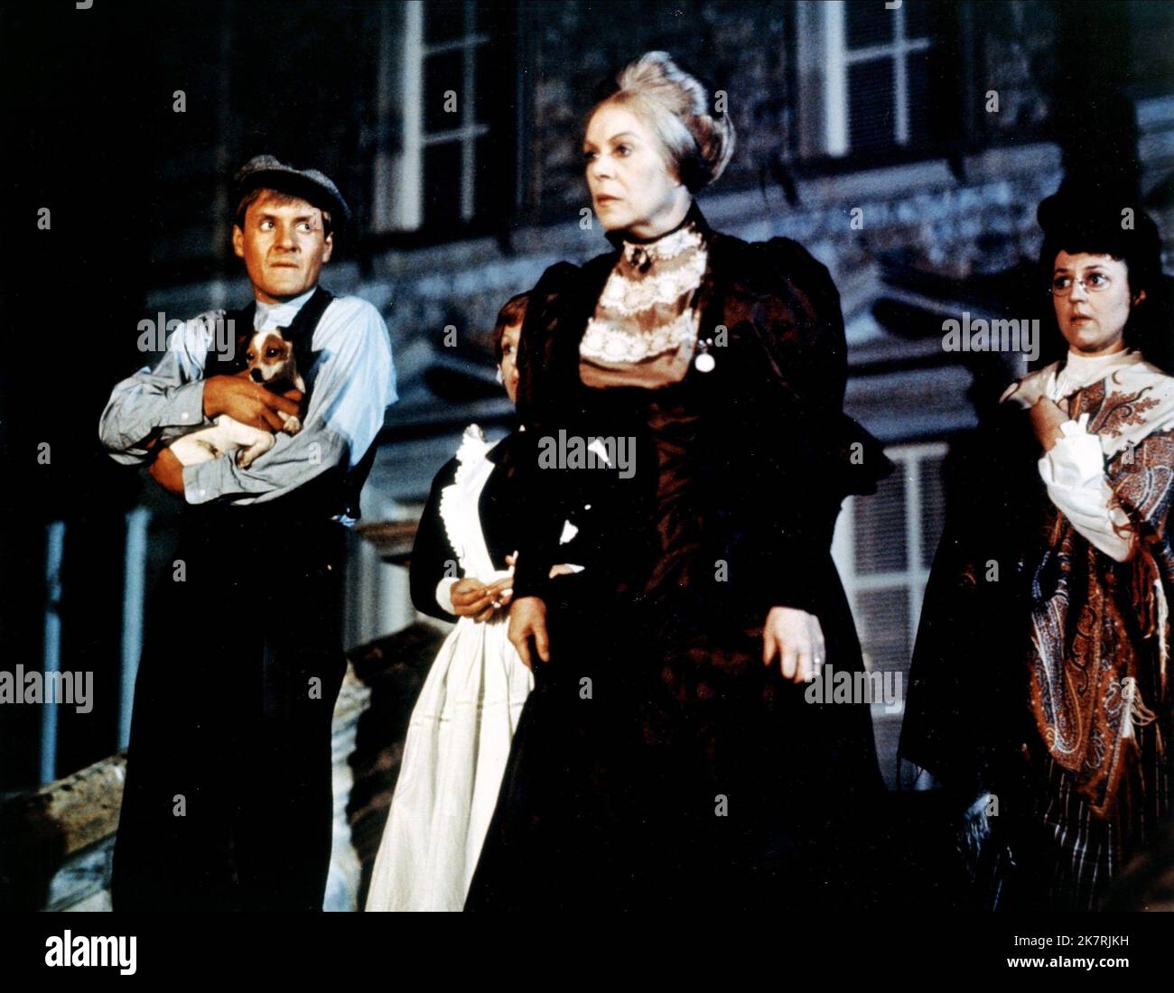 Rachel Roberts Film: Picnic At Hanging Rock (AUS 1975) Characters: Mrs ...