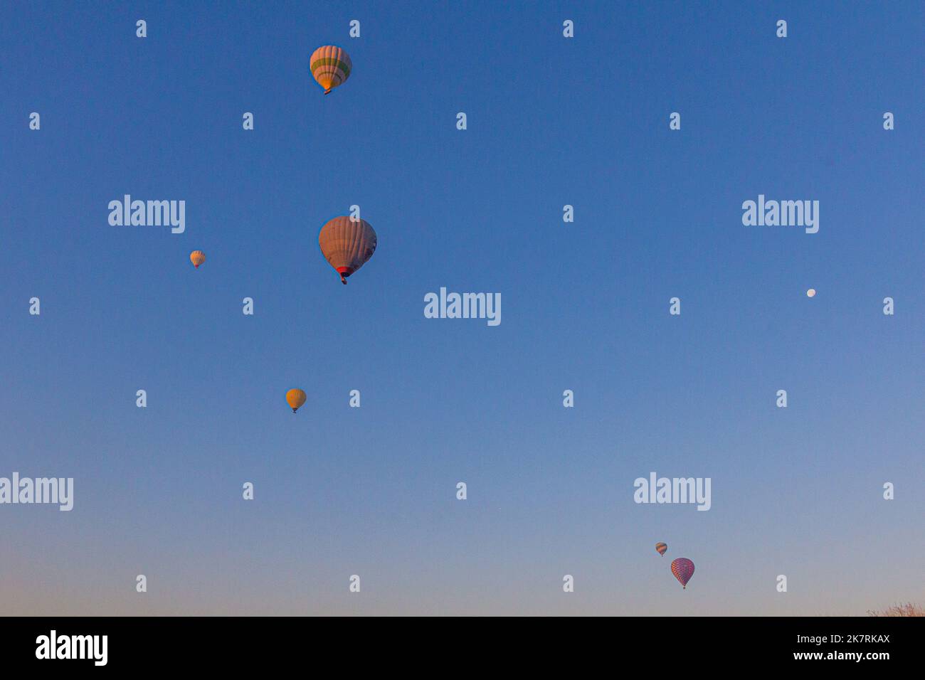 Balloons soar cappadocia hi-res stock photography and images - Alamy
