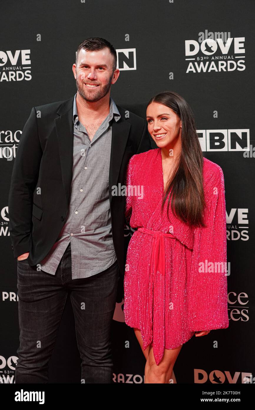 Nashville, Tennessee, USA, October 18, 2022. Kelsey Lawerence Smith and ...