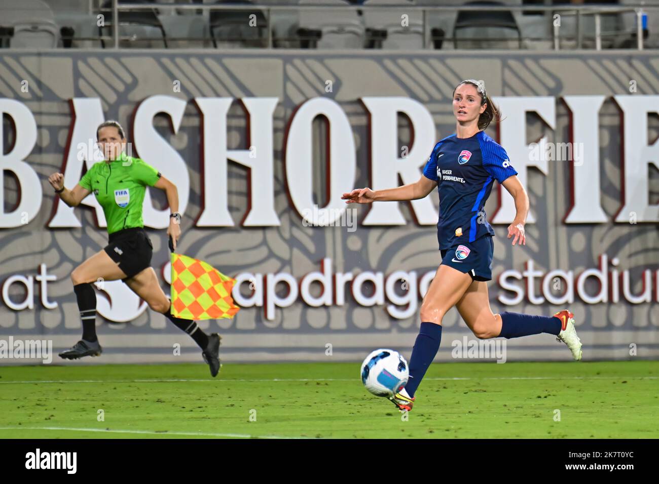 SAN DIEGO, CA - OCTOBER 16: San Diego Wave FC defender Kaleigh Riehl ...