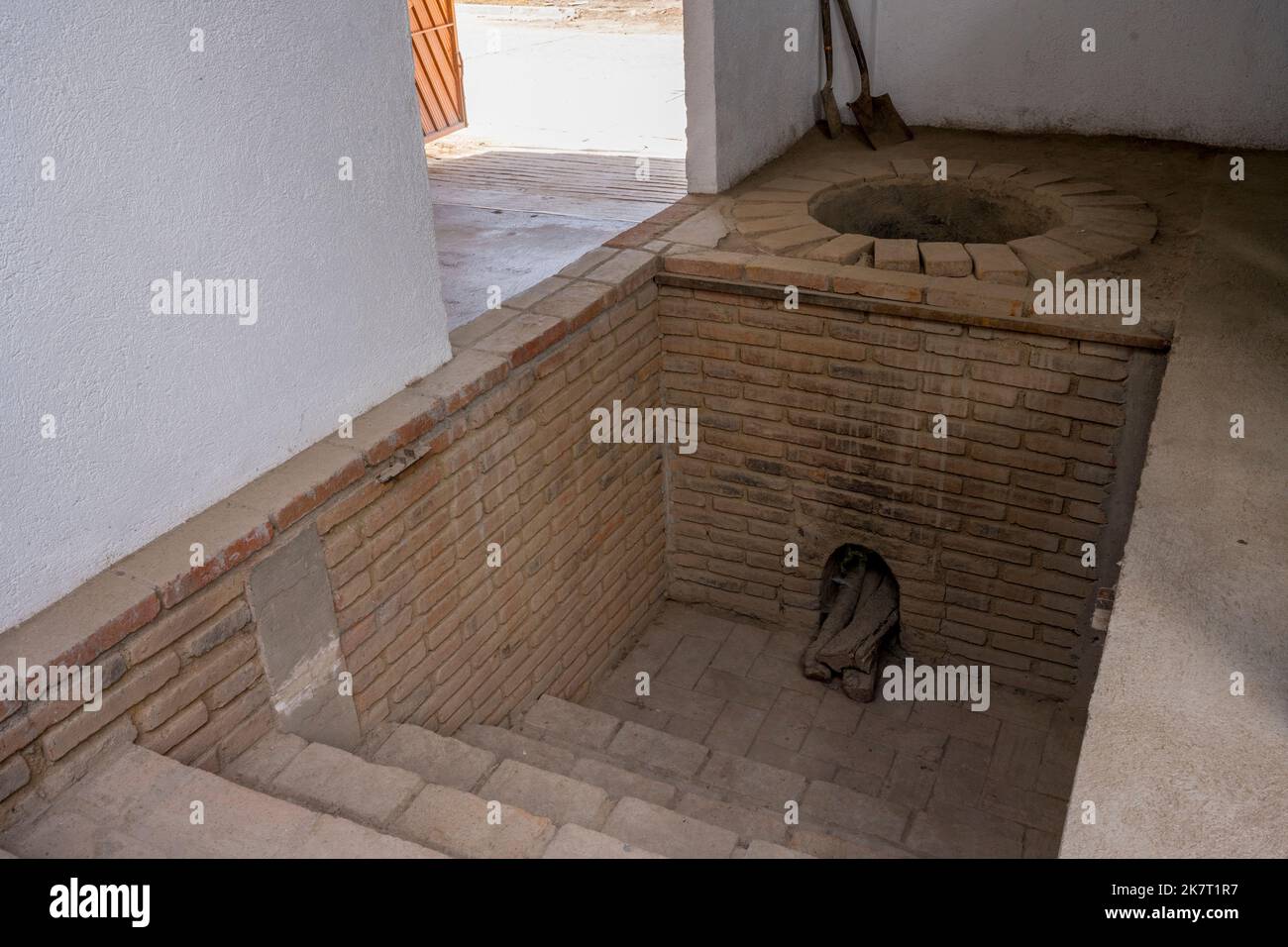 View of an old oven to fire Barro negro pottery (black clay pottery) in ...