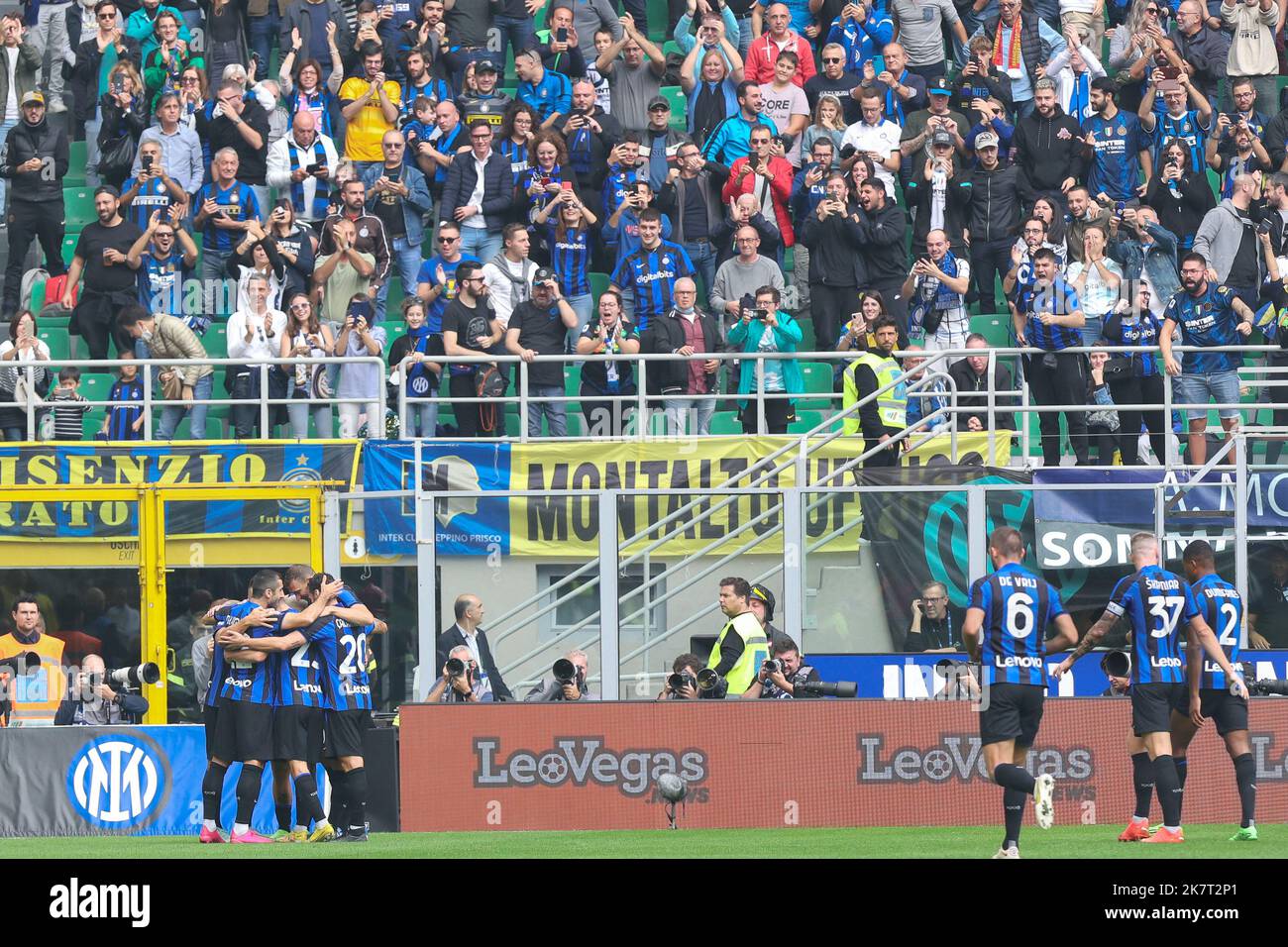 Milan, Italy. 16th Oct, 2022. Italy, Milan, oct 16 2022: Lautaro ...