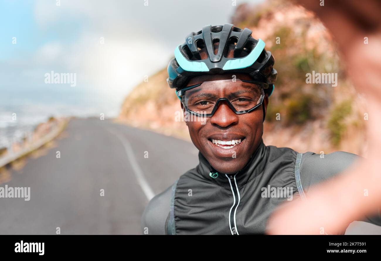 Man in the road hi-res stock photography and images - Alamy