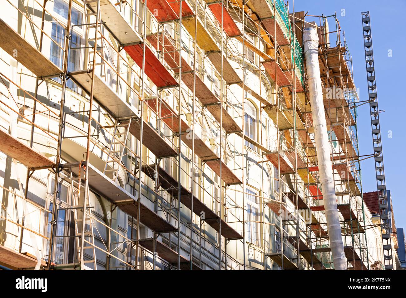 Scaffolding steel frame installation on a construction site Stock Photo ...