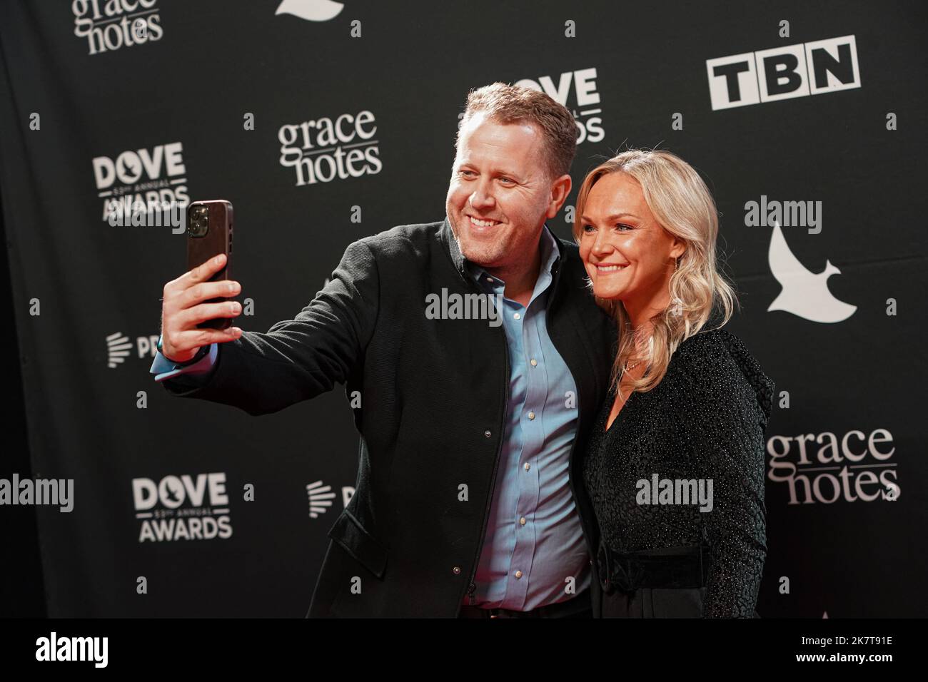 Nashville, Tennessee, USA, October 18, 2022. Jon Erwin and his wife on ...