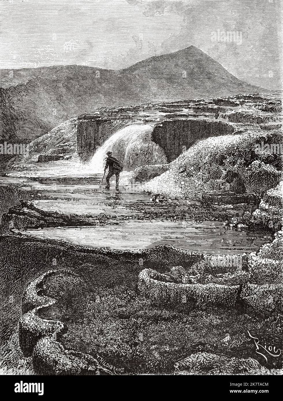 Basin of Mammoth Hot Springs. Yellowstone National Park, Wyoming USA ...