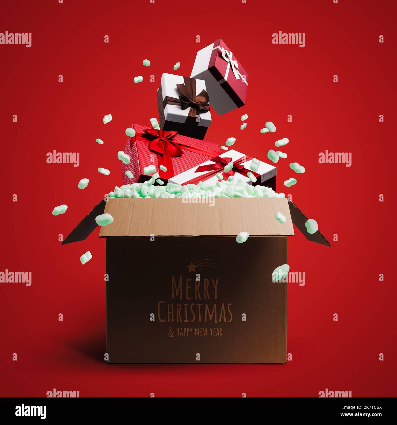 Polystyrene loose fill hi-res stock photography and images - Alamy