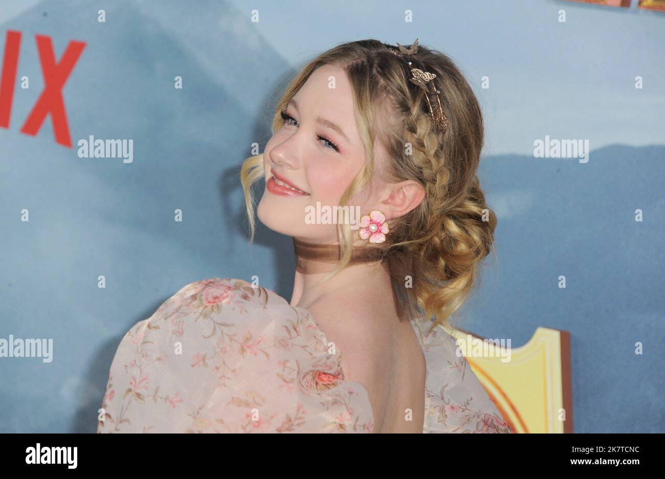 Los Angeles, CA. 18th Oct, 2022. Shay Rudolph at arrivals for THE ...