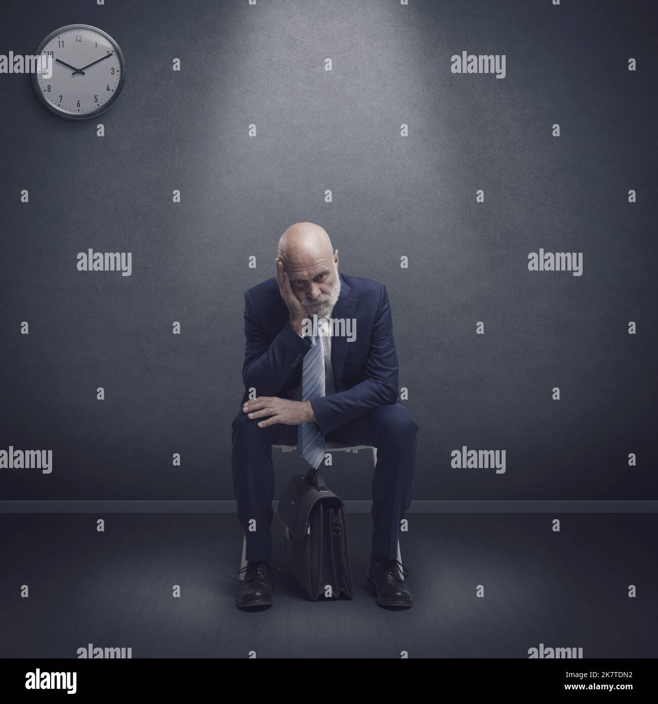 Salesman customer sad hi-res stock photography and images - Alamy