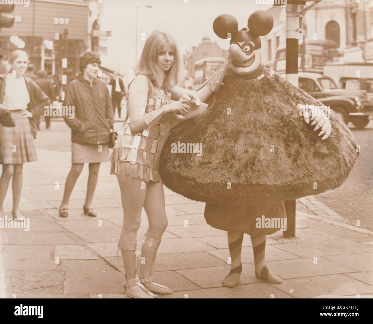 Press Photograph yellow submarine Stock Photo - Alamy