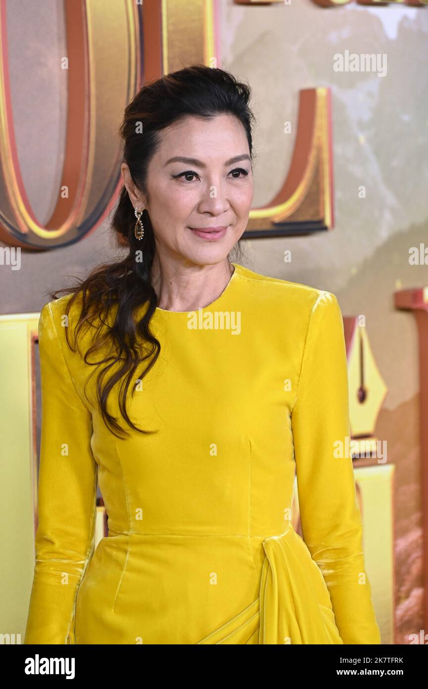 Los Angeles, USA. 18th Oct, 2022. Michelle Yeoh at the premiere for ...