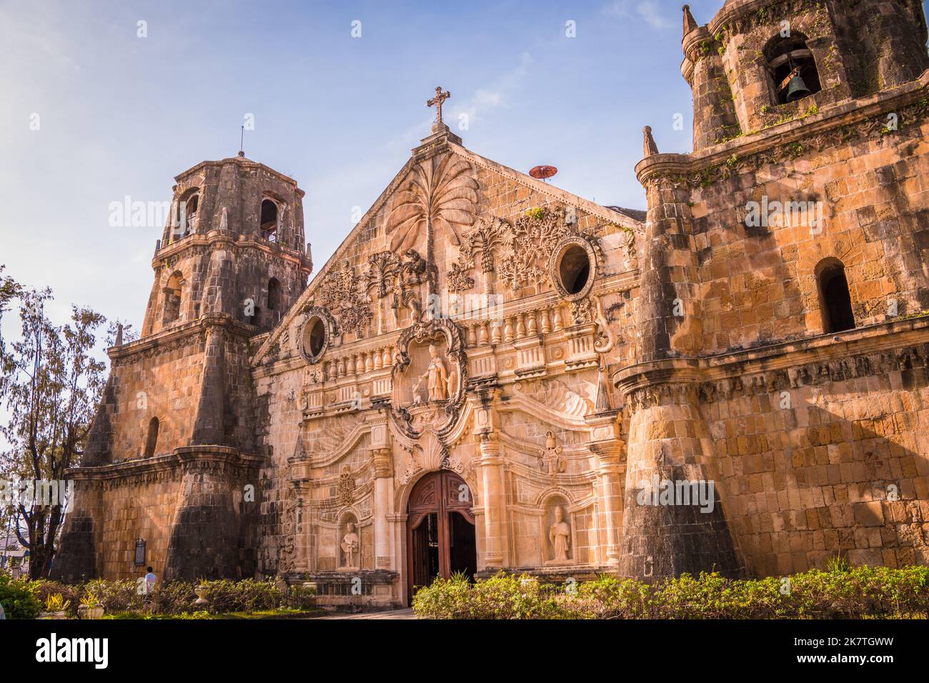 Miagao Church officially called Santo Tomás de Villanueva Parish Church ...