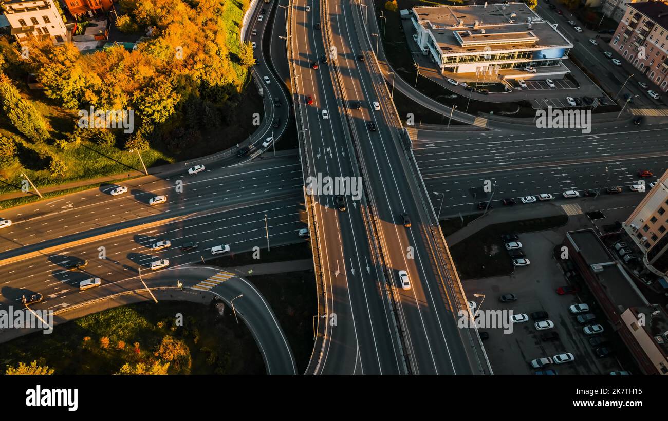 Fast transport in middle city hi-res stock photography and images - Alamy