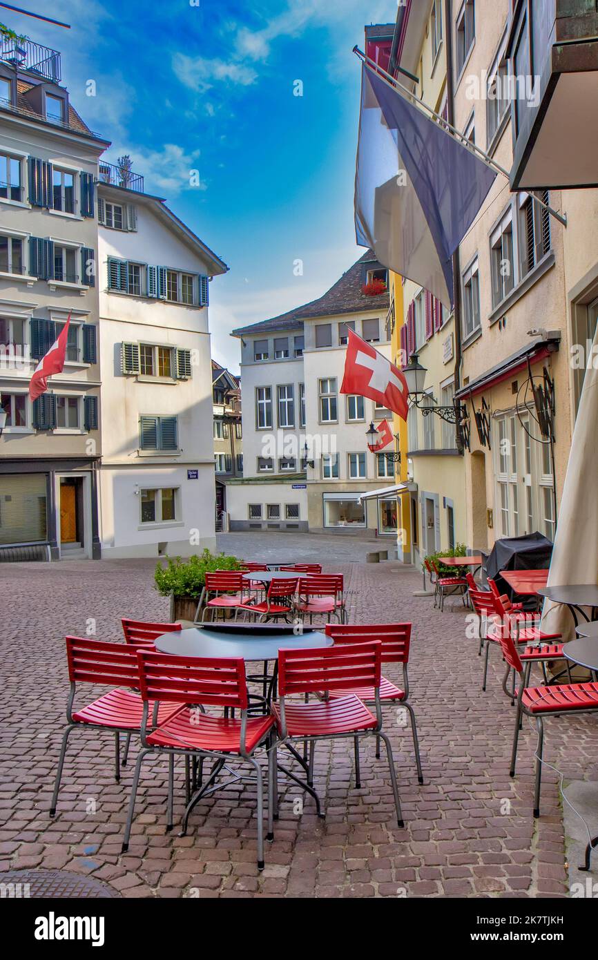Street architecture in zurich hi-res stock photography and images - Alamy