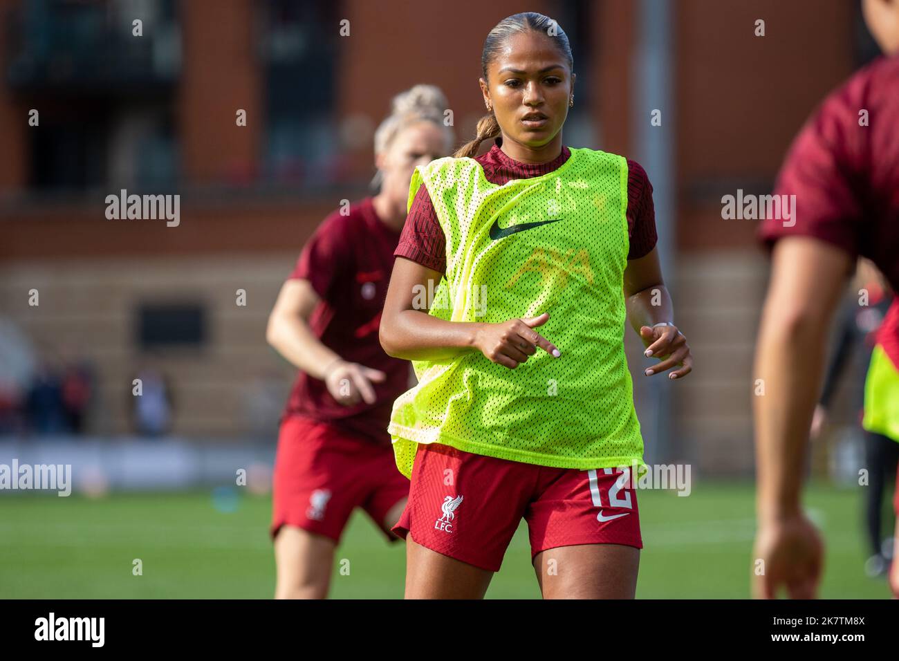 Taylor hinds liverpool fc hi-res stock photography and images - Alamy
