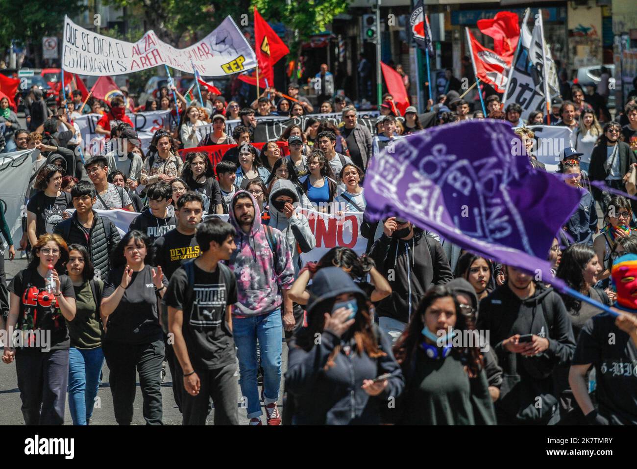 Social outburst chile hi-res stock photography and images - Alamy