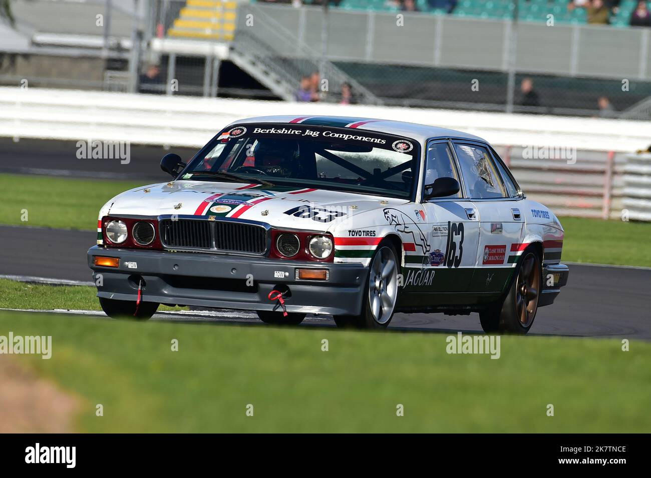 Andrew Maynard, Colin Porter, Jaguar XJ40, A2 Speedpanel Modern ...