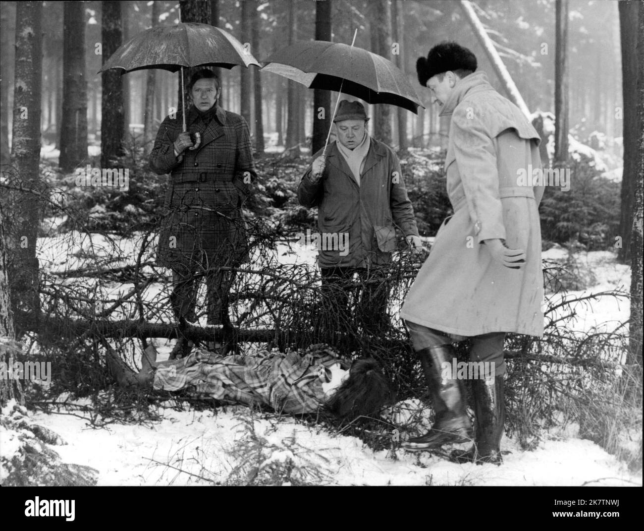 Dem Täter auf der Spur "Frau gesucht..." - Kommissar Bernard (Günther ...