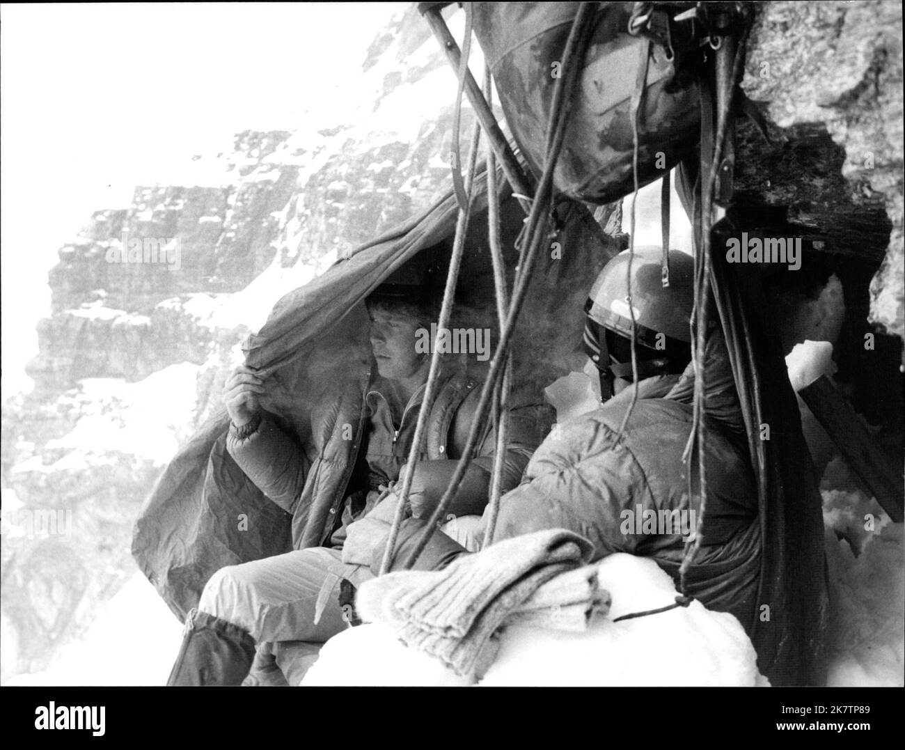 Eiger - Eine Szene mit Werner Asam und Herbert Stass aus dem ...