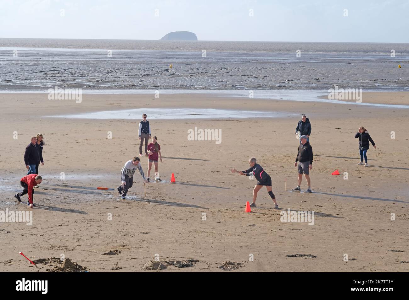 Rounders hi-res stock photography and images - Alamy