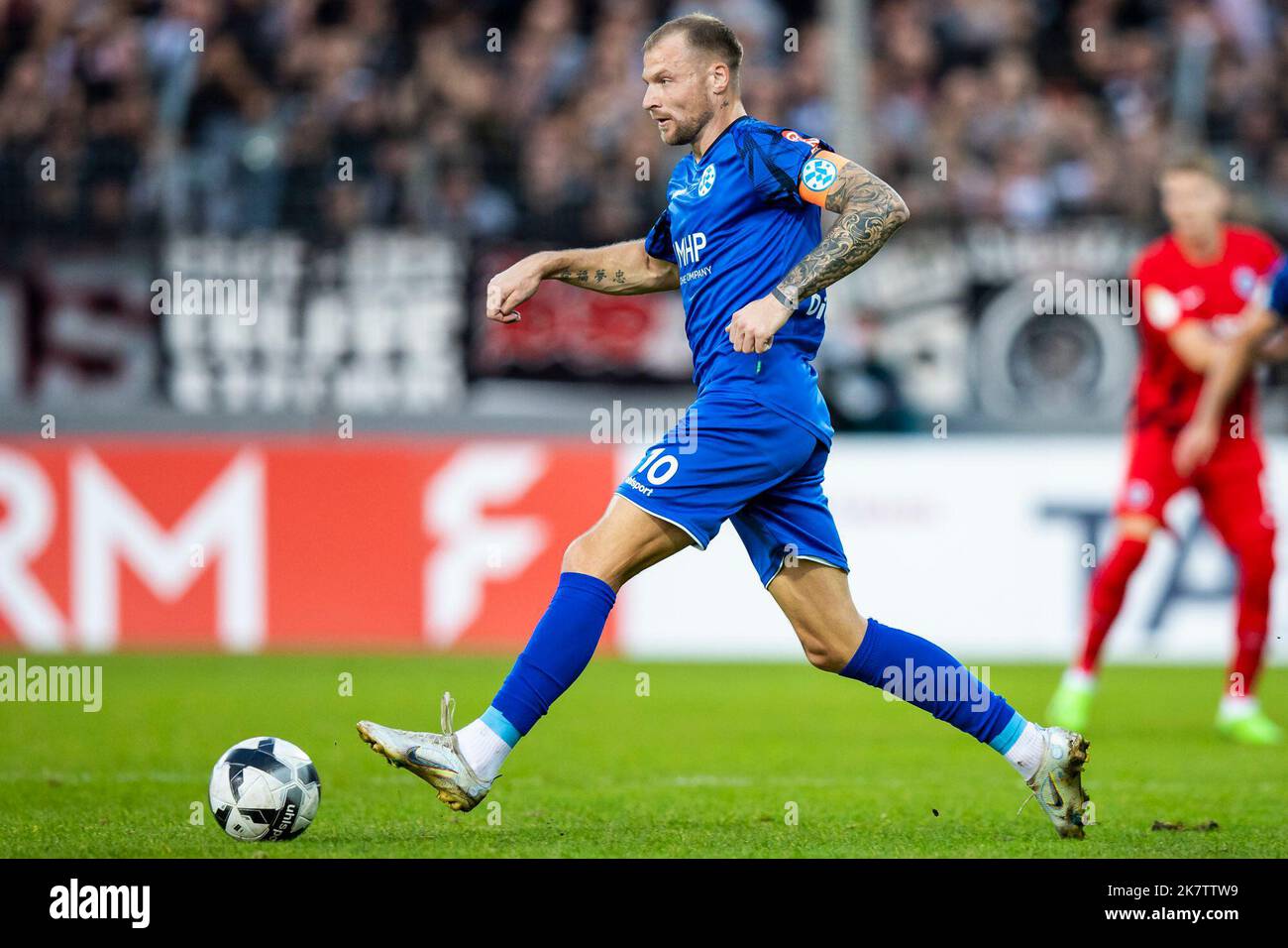 Stuttgart, Germany. 18th Oct, 2022. Soccer: DFB-Pokal, Stuttgarter ...