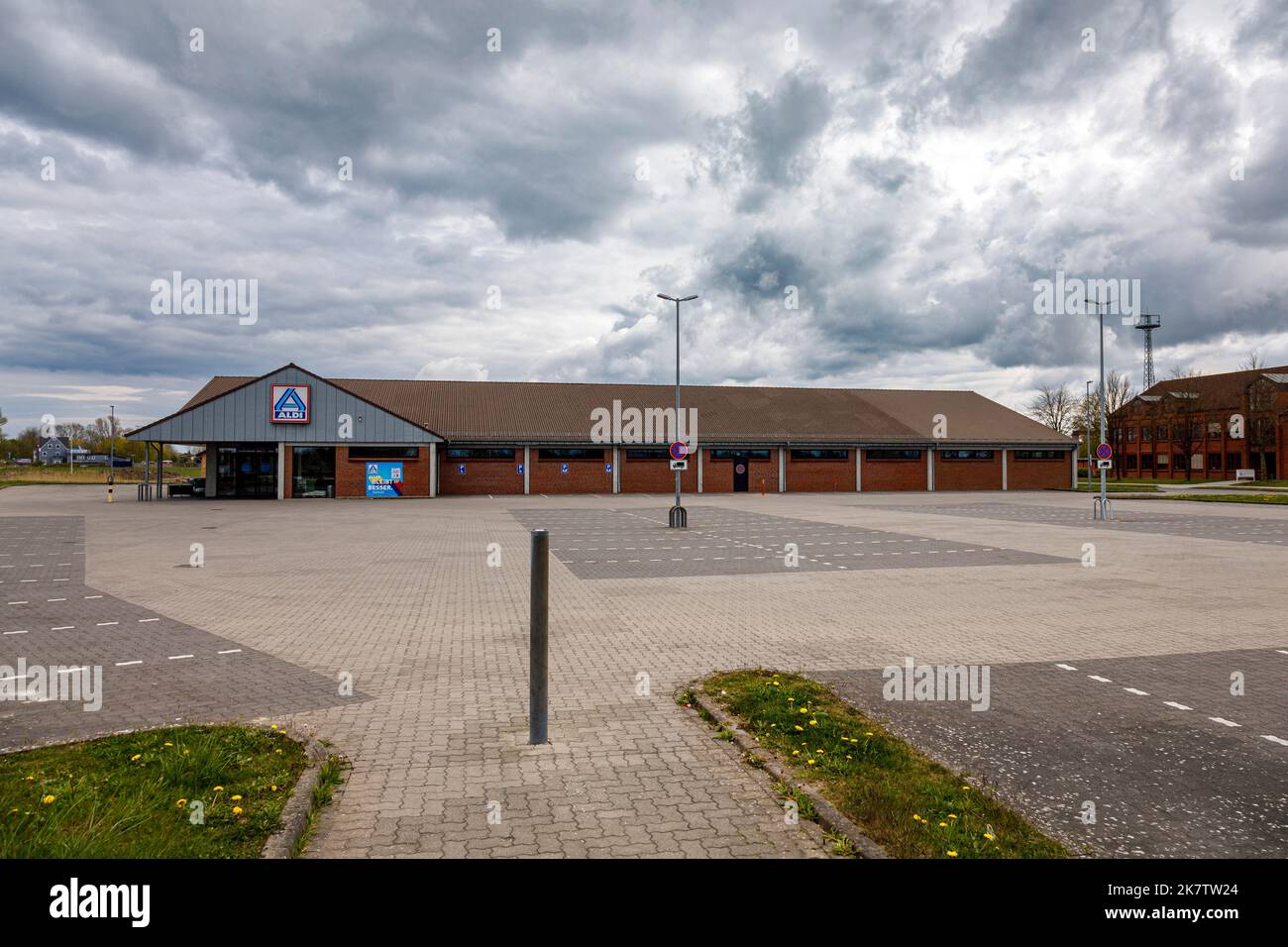 Aldi supermarkt logo hi-res stock photography and images - Alamy