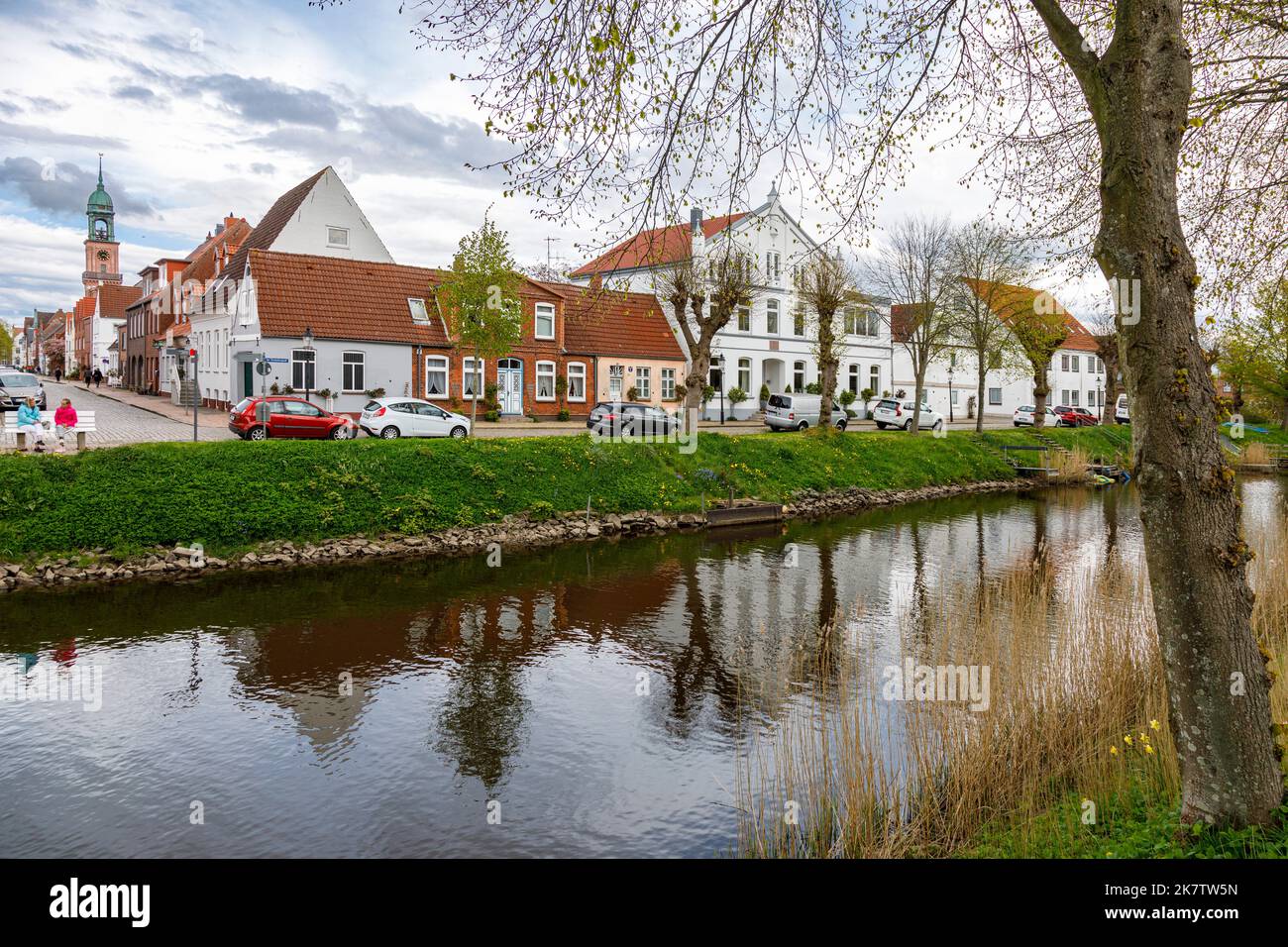 Historic old town of Friedrichstadt on the Fürstenburggraben, left the ...