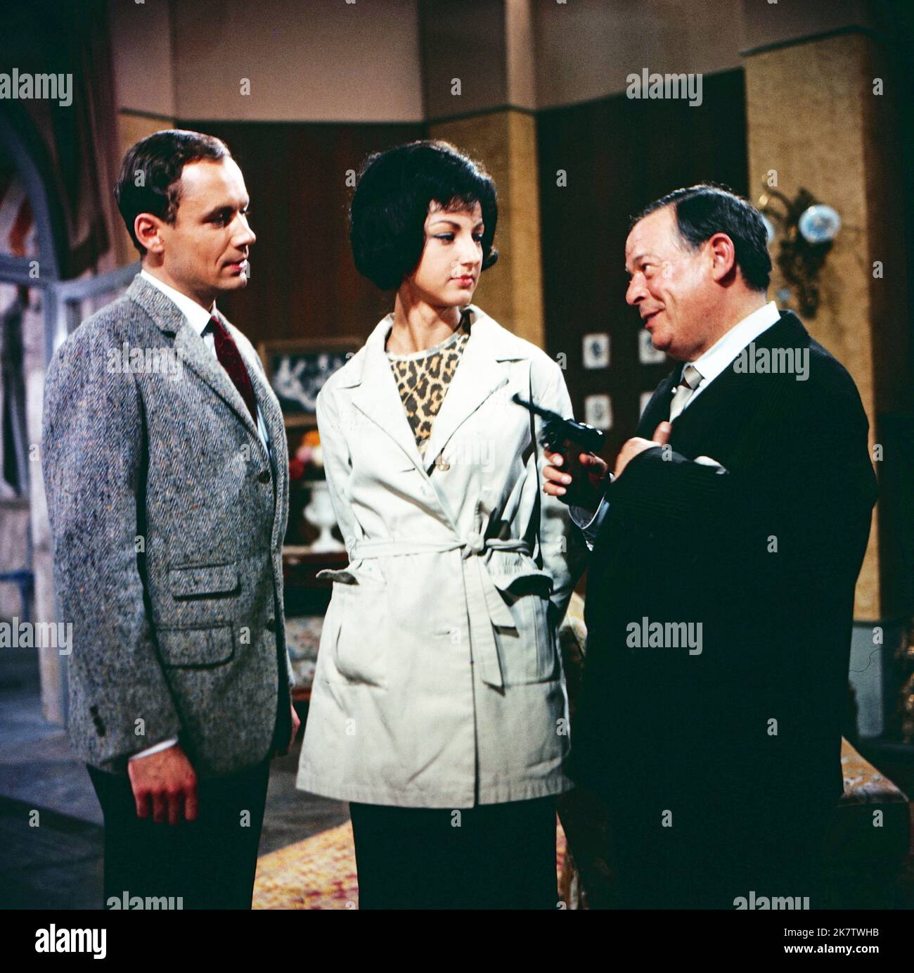 Wie ein Dieb in der Nacht, Fernsehfilm nach dem Roman von Georges de ...