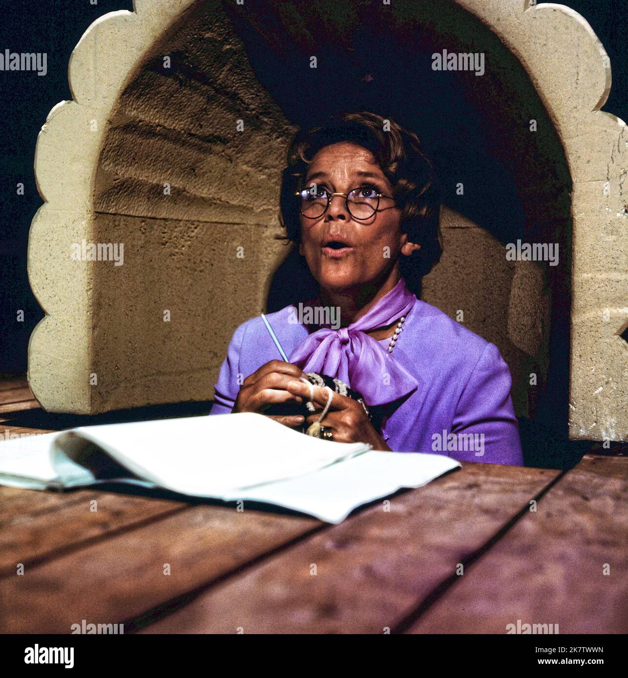 Buhne souffleusenbox hi-res stock photography and images - Alamy