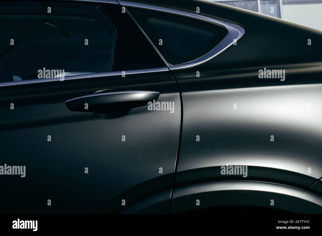 Black matte hi-res stock photography and images - Alamy
