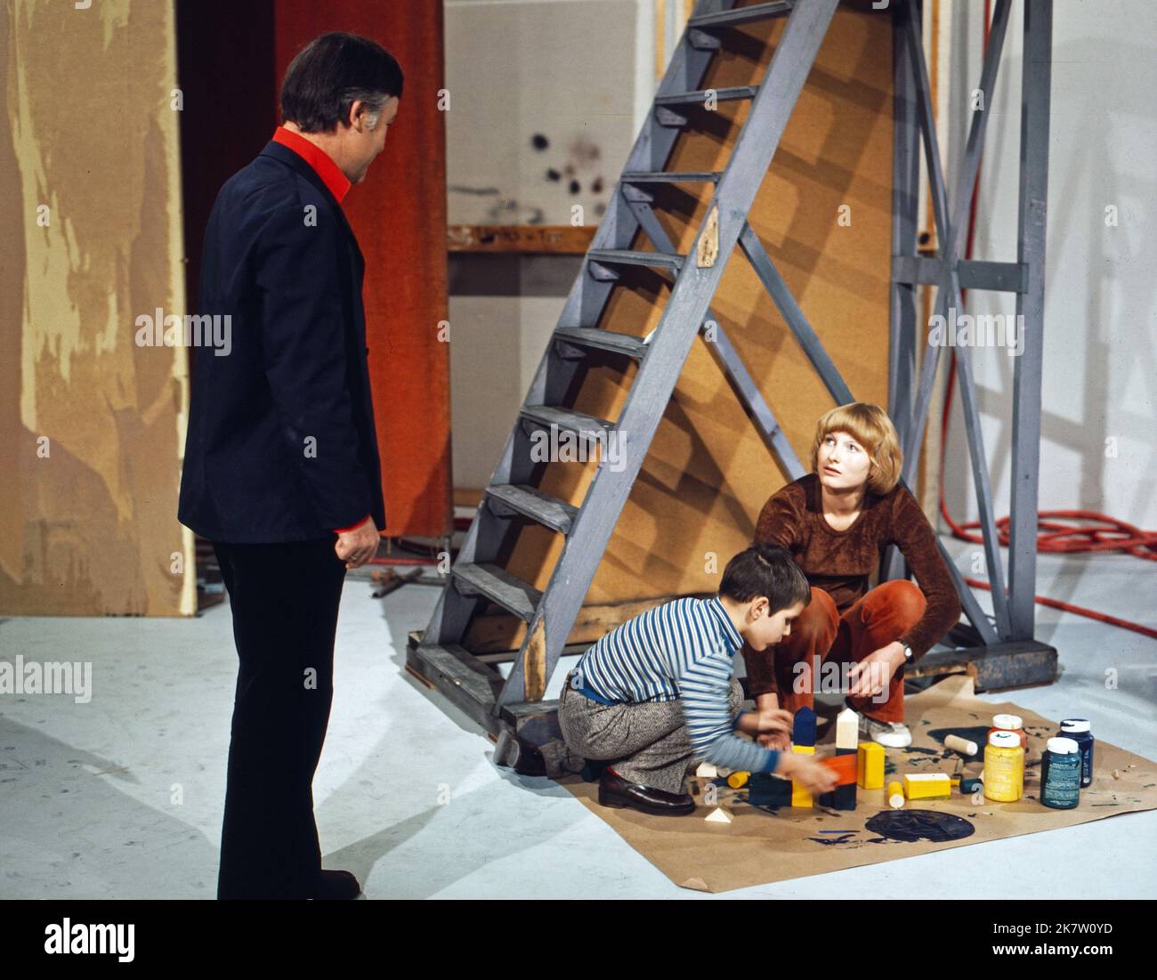 Lehrer und kinder hi-res stock photography and images - Alamy