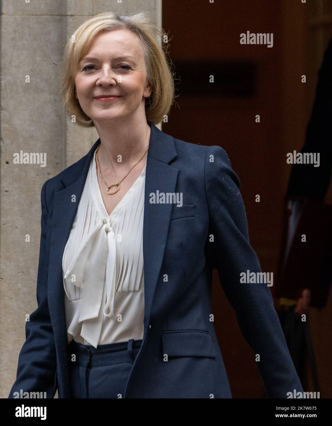Liz truss pm hi-res stock photography and images - Alamy