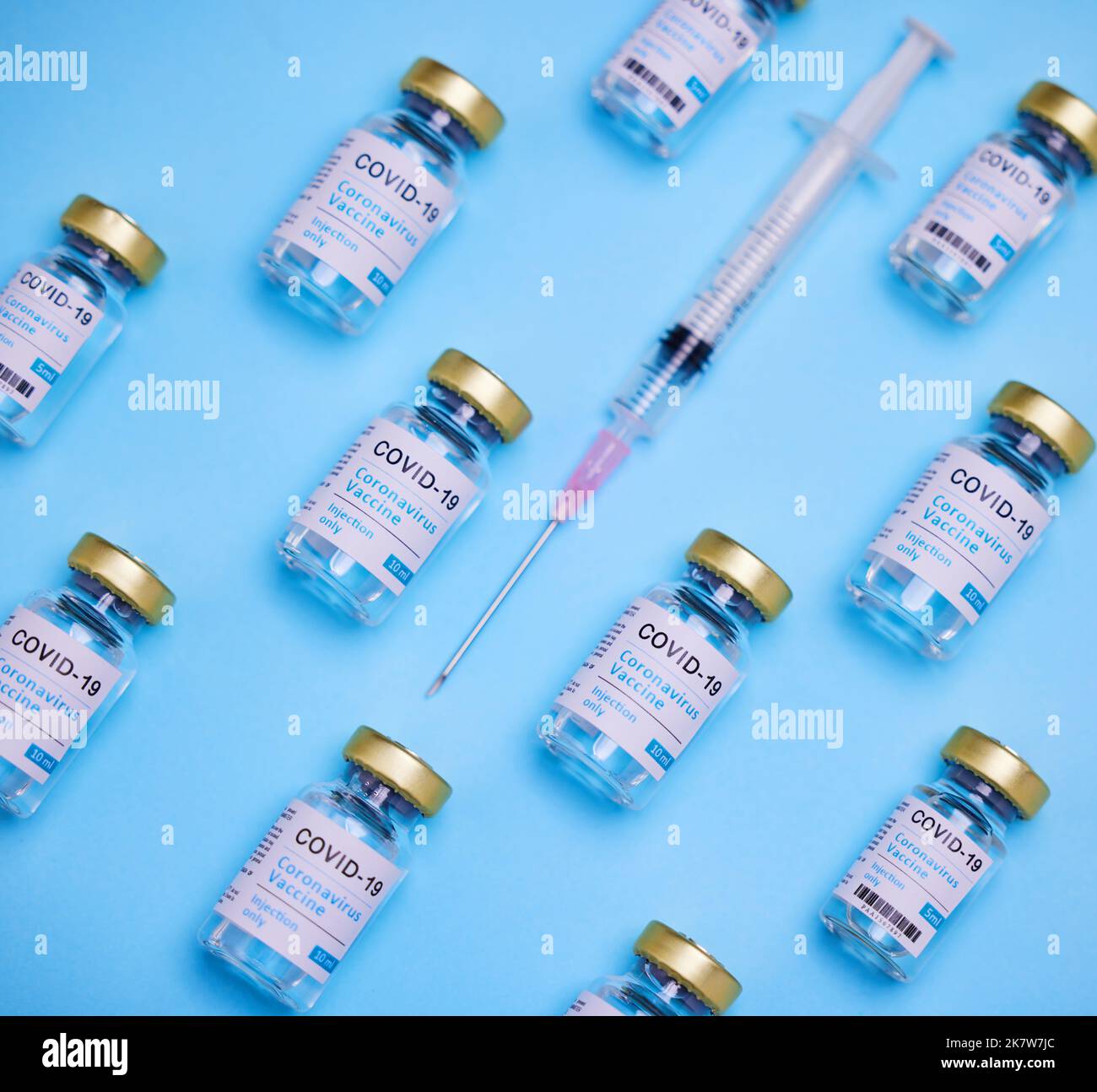 Virus inside syringe hi-res stock photography and images - Alamy