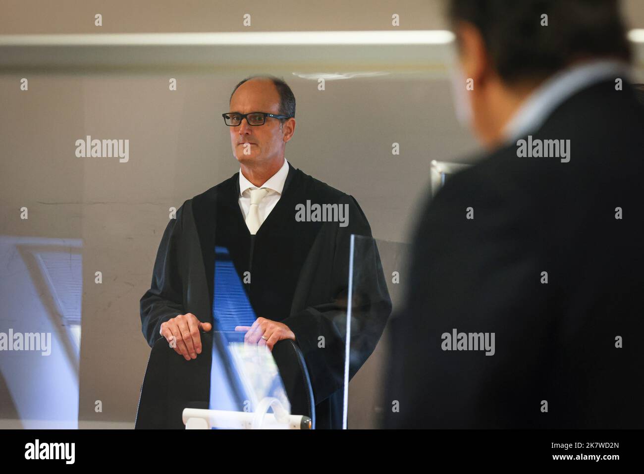 19 October 2022, Schleswig-Holstein, Lübeck: Presiding Judge Klaus ...