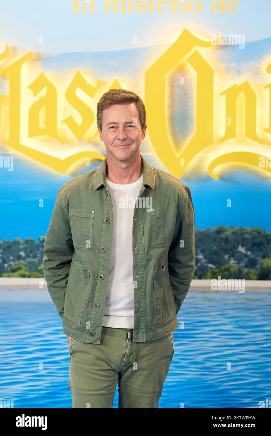 Punales por la espalda hi-res stock photography and images - Alamy