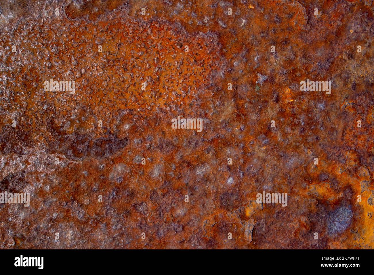 Metallic wallpaper hi-res stock photography and images - Alamy