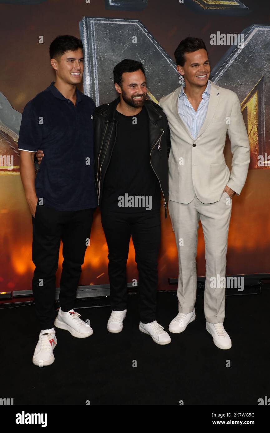 Sydney, Australia. 19th October 2022. Al Perkins, Cameron Merchant and ...