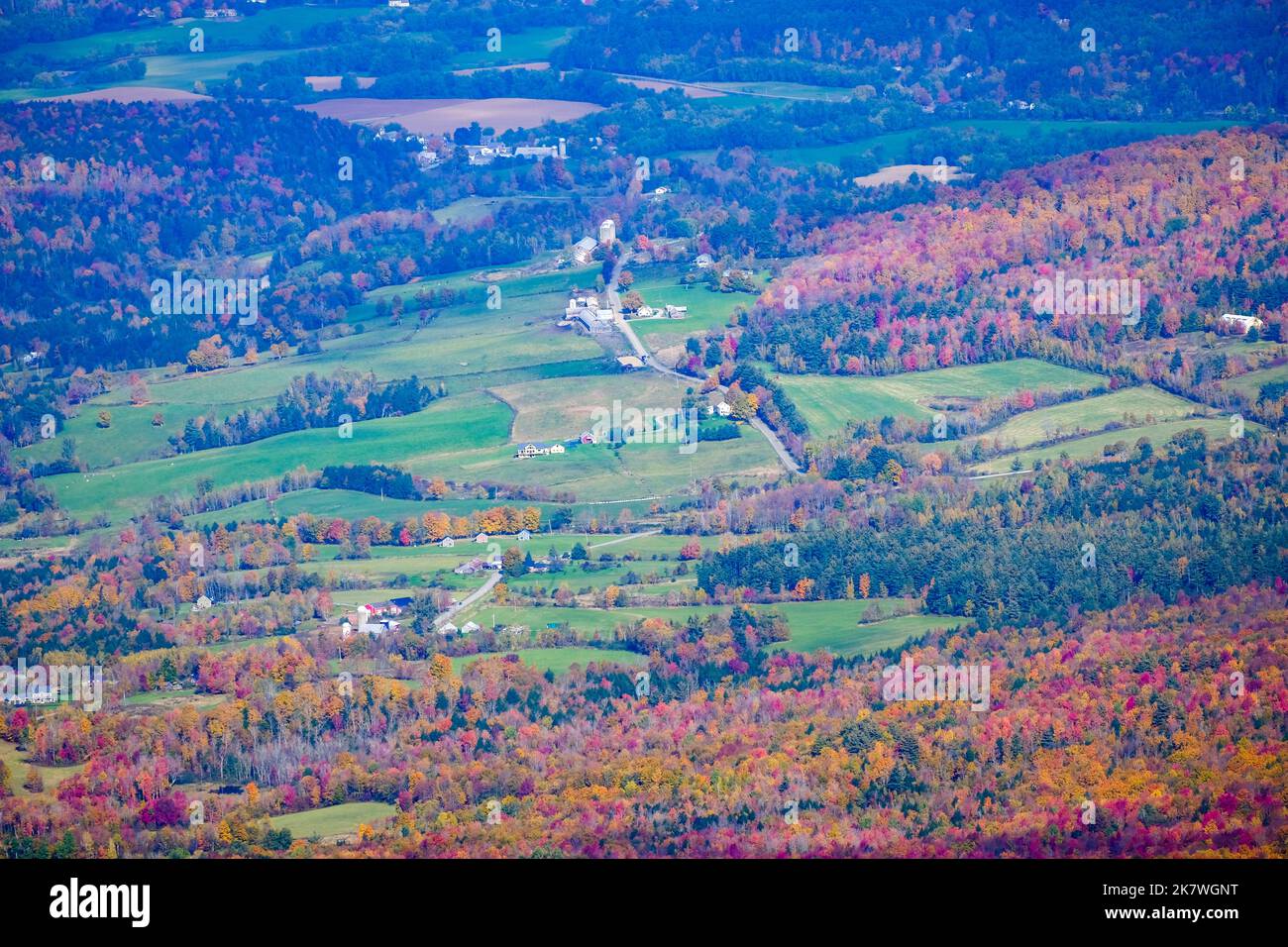 Views of farmland and autumn fall foliage colors from Mt. Mansfield ...