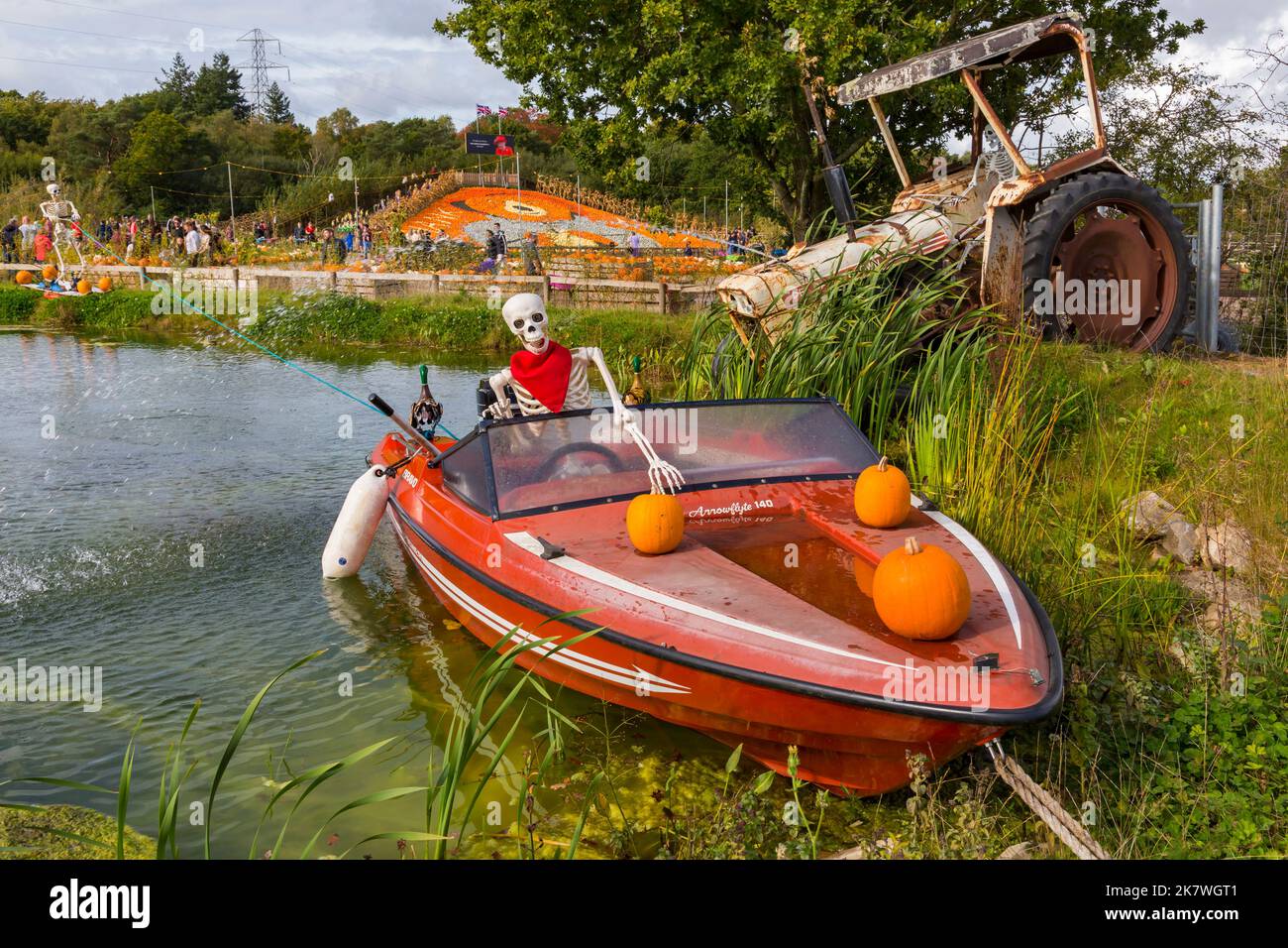 Skeleton in speedboat hi-res stock photography and images - Alamy