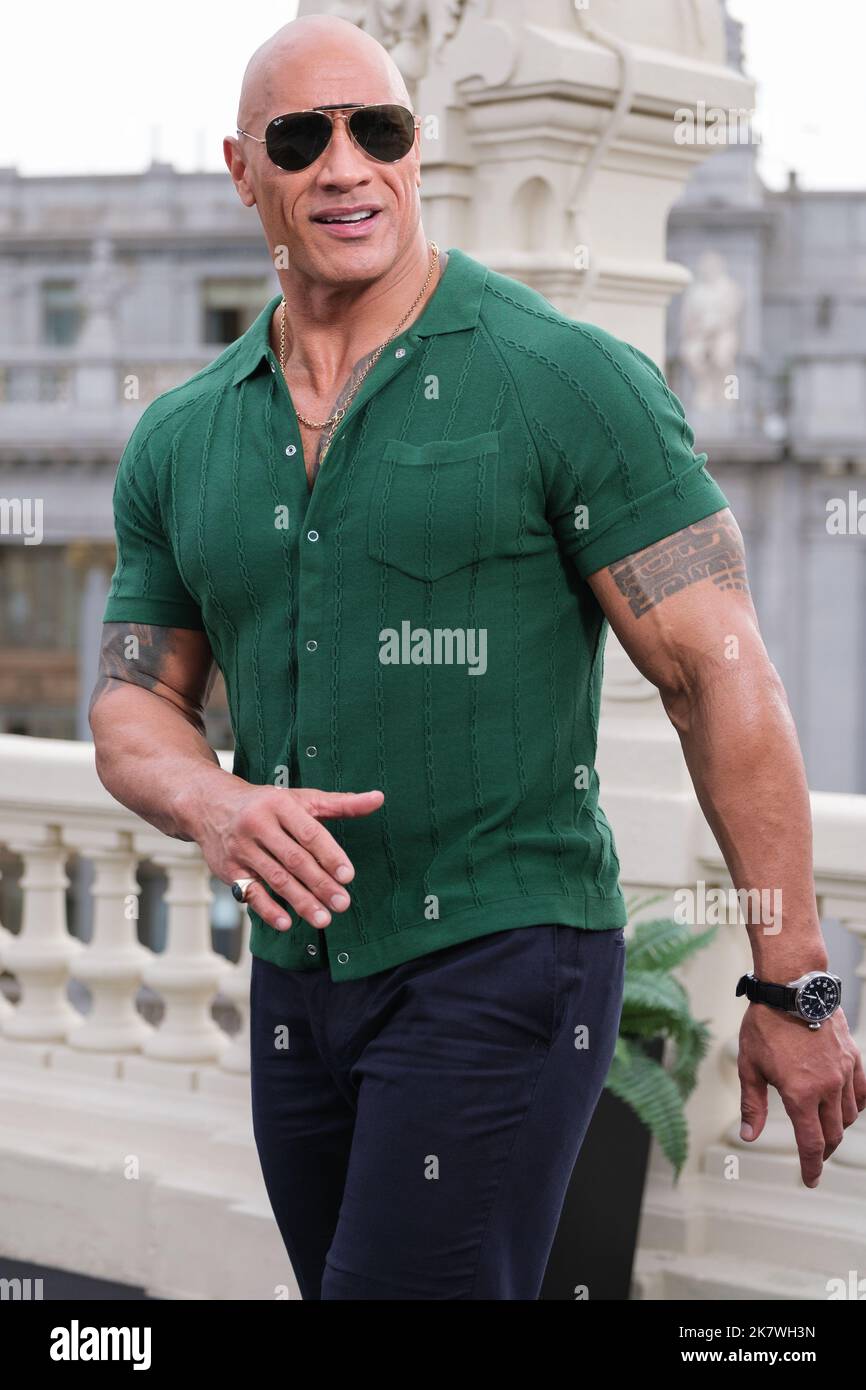 Madrid, Spain. 19th Oct, 2022. Actor Dwayne Johnson poses during the ...