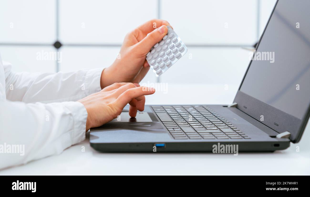 Young woman patient reads tablet hi-res stock photography and images ...