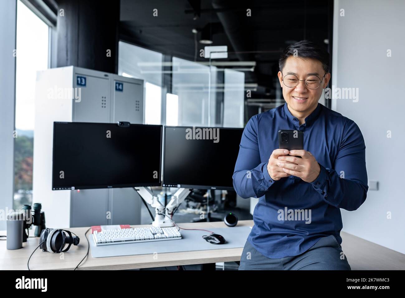 Korean typing hi-res stock photography and images - Alamy