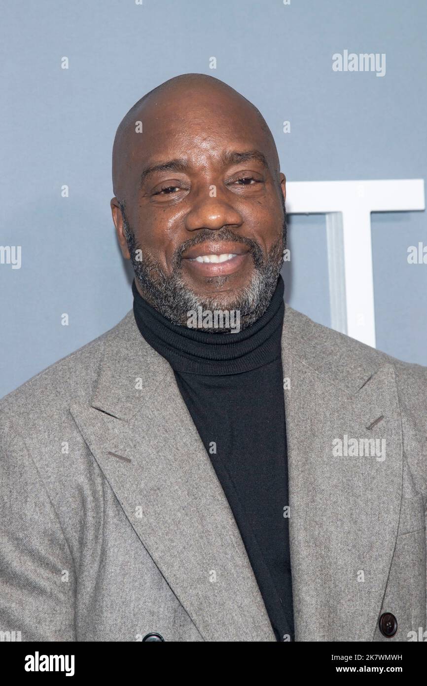 New York, United States. 18th Oct, 2022. Malik Yoba (C) attends Netflix ...